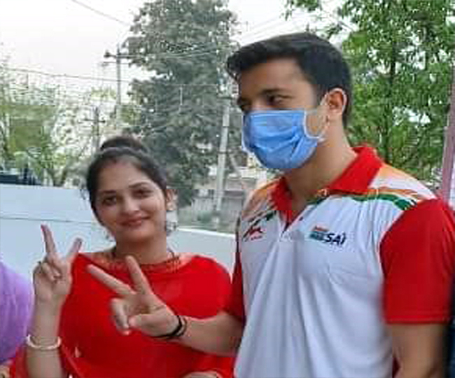 उपलब्धियों के बल पर युवाओं के आदर्श बने ओलंपियन सुमित सांगवान, जानिए इनका सफर - Olympian Boxer ...